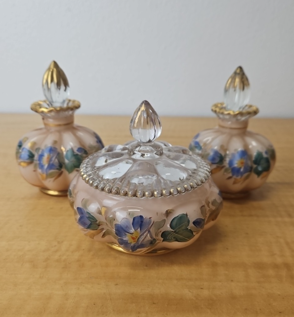 Fenton Vanity Set Pink, flowers, 2 perfume bottles w/stoppers, powder ...