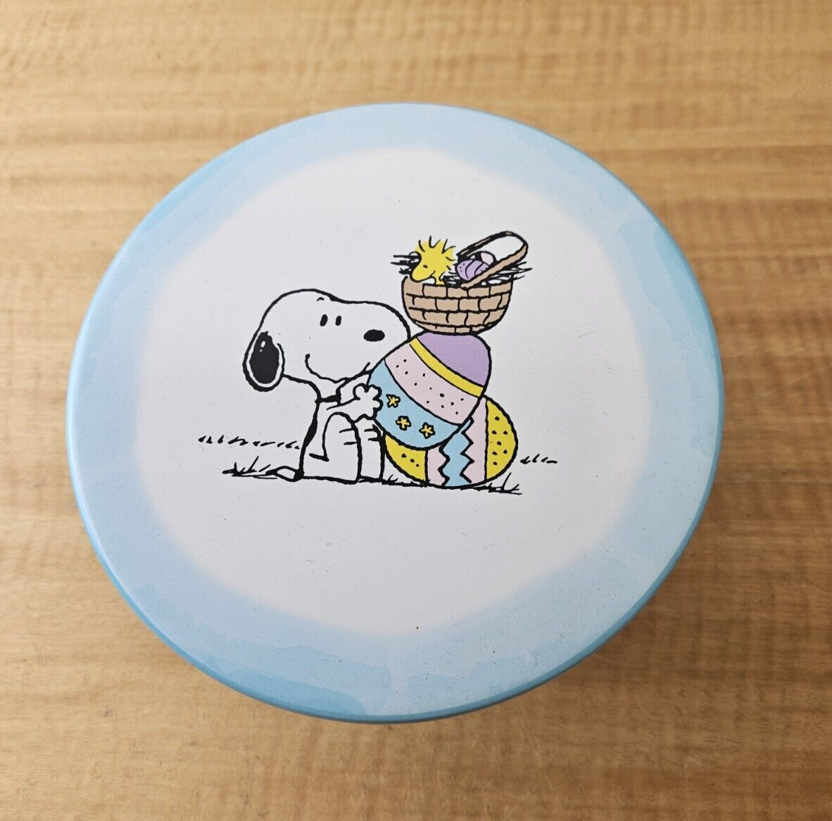 PEANUTS Snoopy & Woodstock Easter Dessert Cake Cupcake Stand Plate Ped ...
